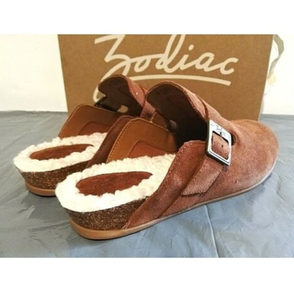 Zodiac | Shoes | Zodiac Womens Maui Saddle Suede Mule Cozy Clog Sandals ...